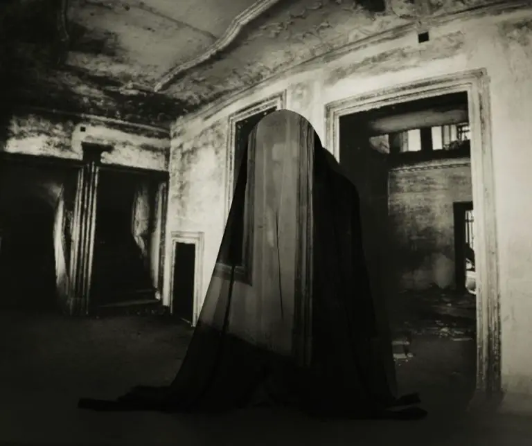 Can ghosts follow you home? [Things you must know] – Friendly Specter