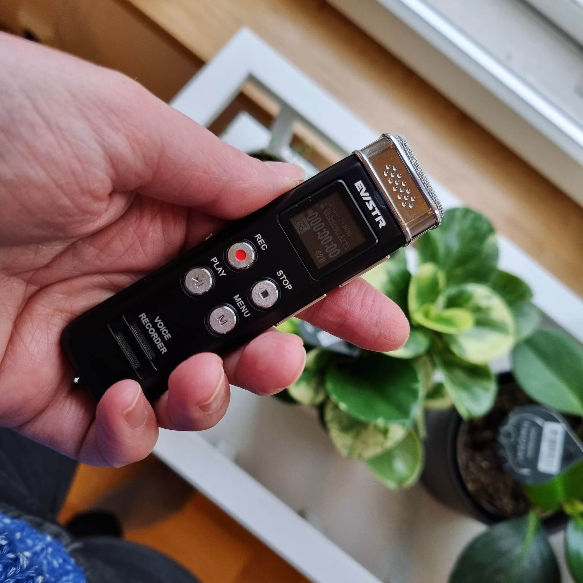 Ghost hunting equipment – Friendly Specter